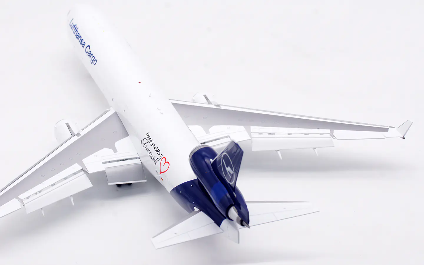 Collectible Diecast Aircraft Model McDonnell Douglas MD-11 L2104C ...